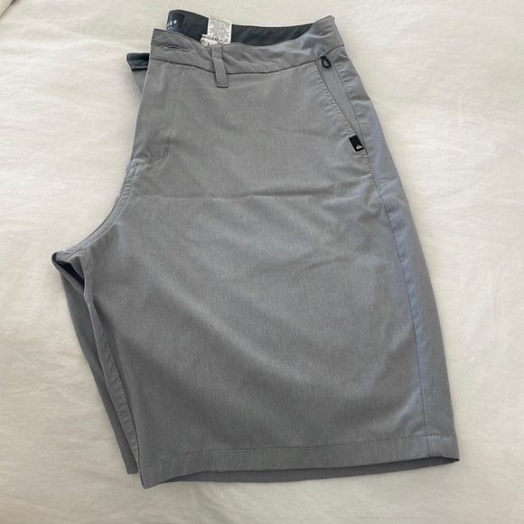 Quiksilver | Shorts | Mens Quicksilver Shorts | Poshmark